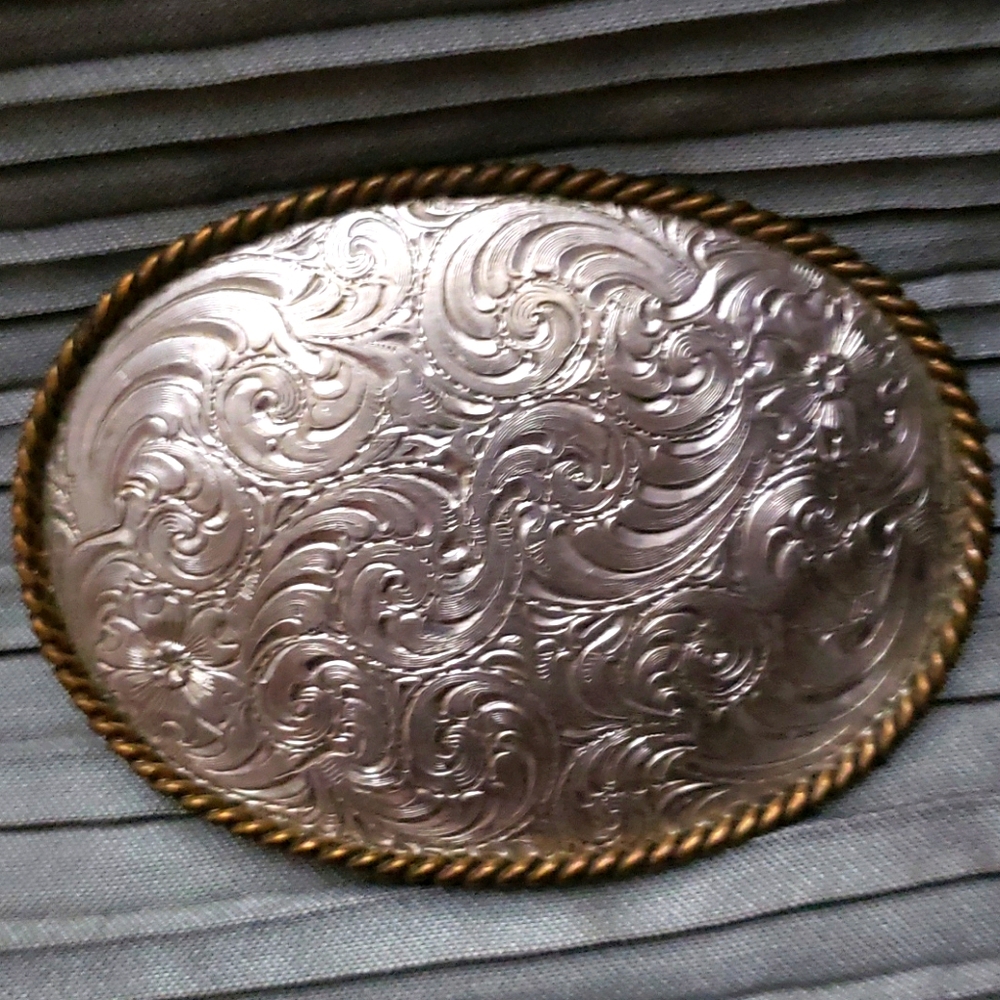 Vintage Silver Scrolling Belt Buckle Beautiful - Gem